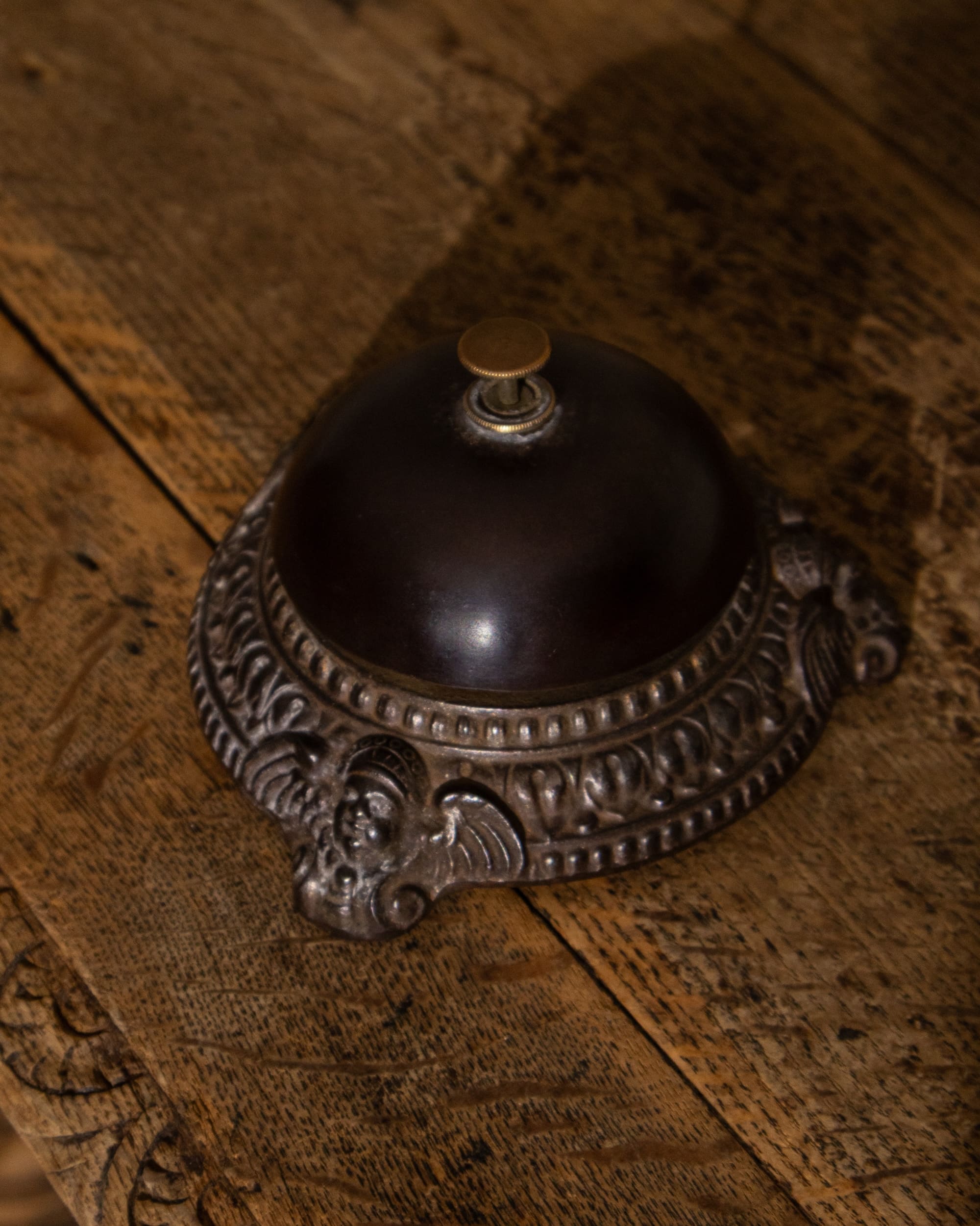 Antique Cast Shop Bell – Well x Design